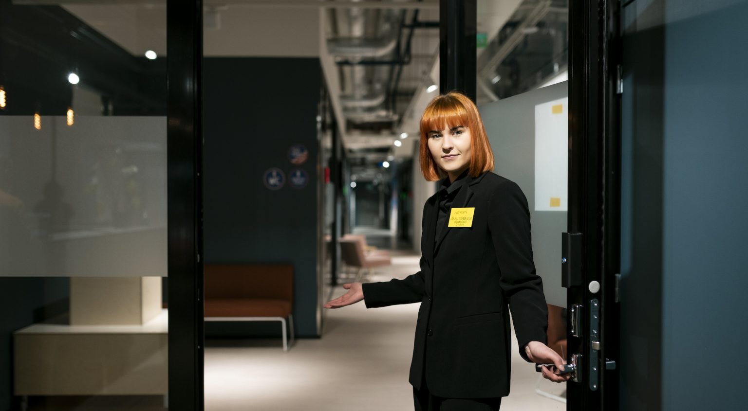 Turvallisuusalan koulutuspolku vei Ninan nopeasti töihin - Agmen Oy